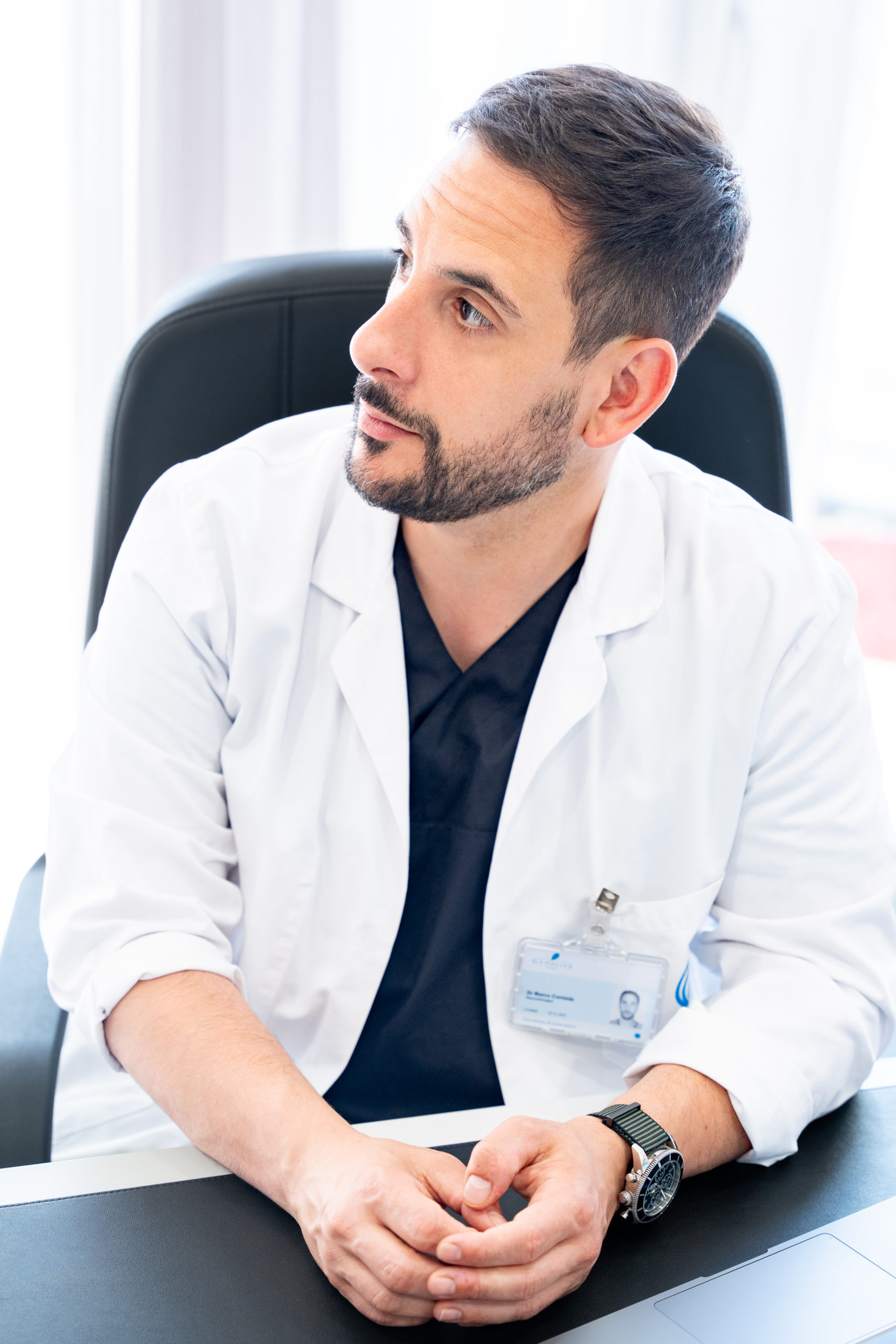 À propos - Dr. Marco Corniola